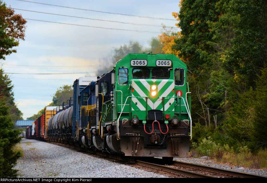 CITX 3065 FURX 5542 ICE 6212 "City of Buffalo" on CSX Train Q300